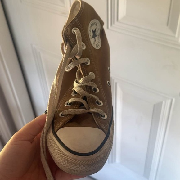 Converse | Shoes | Converse Brown Hightop Sneakers With White Toe Cap ...